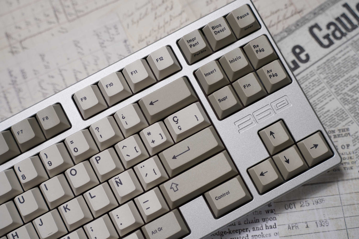 Classic, Retro, Beige Keycaps for Mechanical Keyboards - 21KB